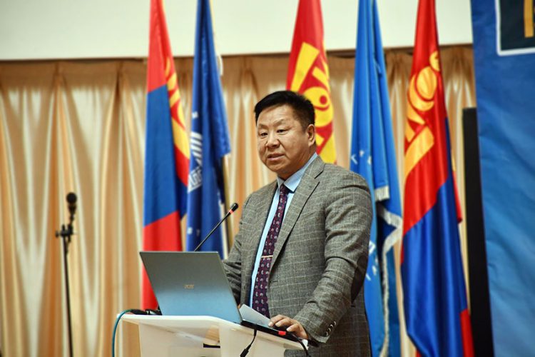 Дорноговь аймаг Т Энхтүвшин Дорноговь хөгжлийн зангилаа бүхий залуусын хот болно